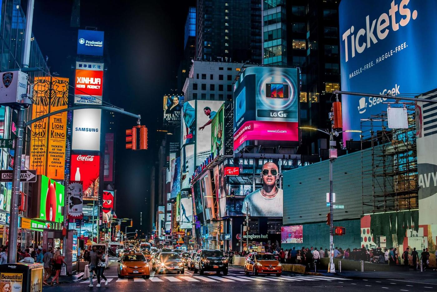 What is programmatic digital out-of-home (pDOOH)?