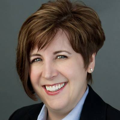 A Display of Dedication: An interview with Jennifer Davis