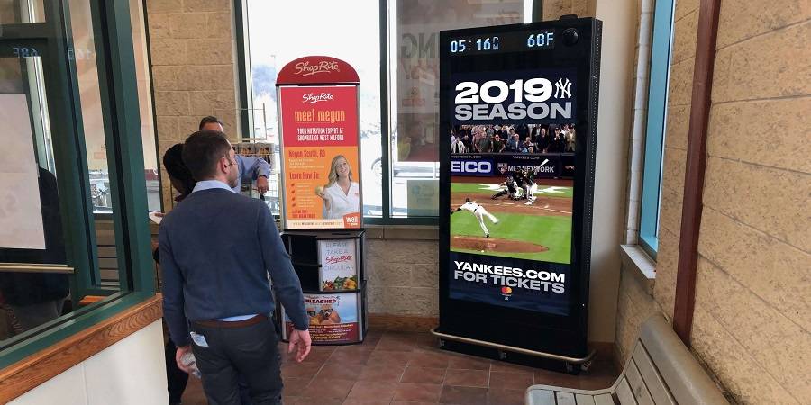 How Starlite Media elevates the shopping centre experience with DOOH