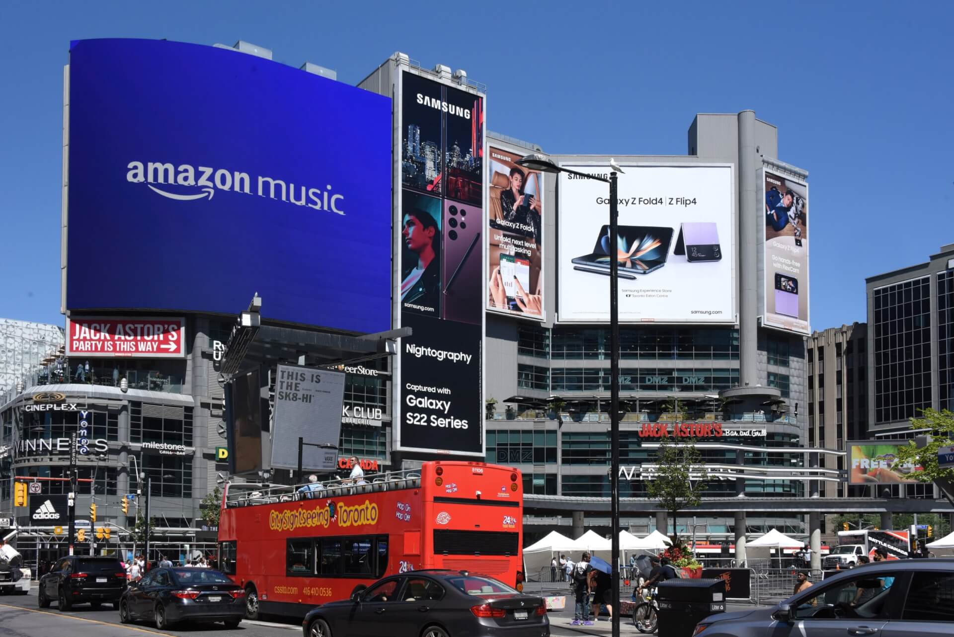 6 tips to create eye-catching out-of-home ads